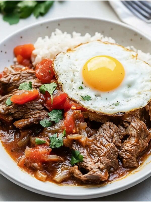 30-Minute Bistec de Carne - Colombian Steak with Sauteed Onions and ...
